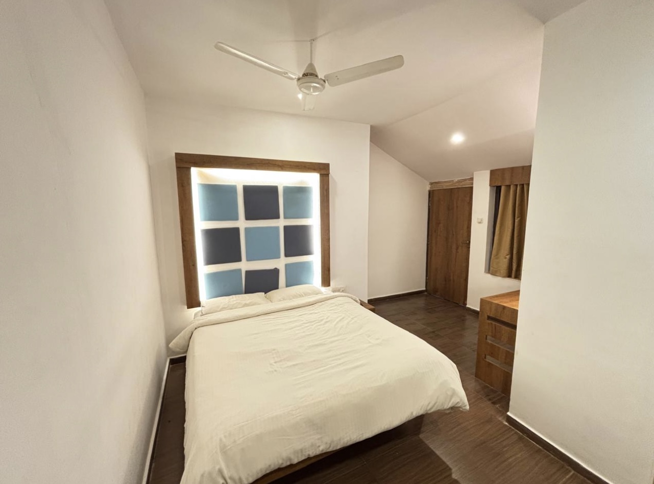 Premium Cottage - Image 5