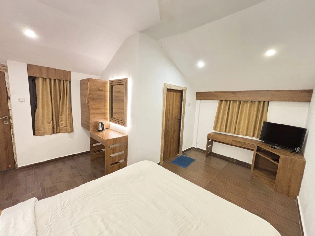 Premium Cottage - Image 9